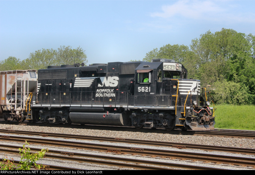 NS 5621